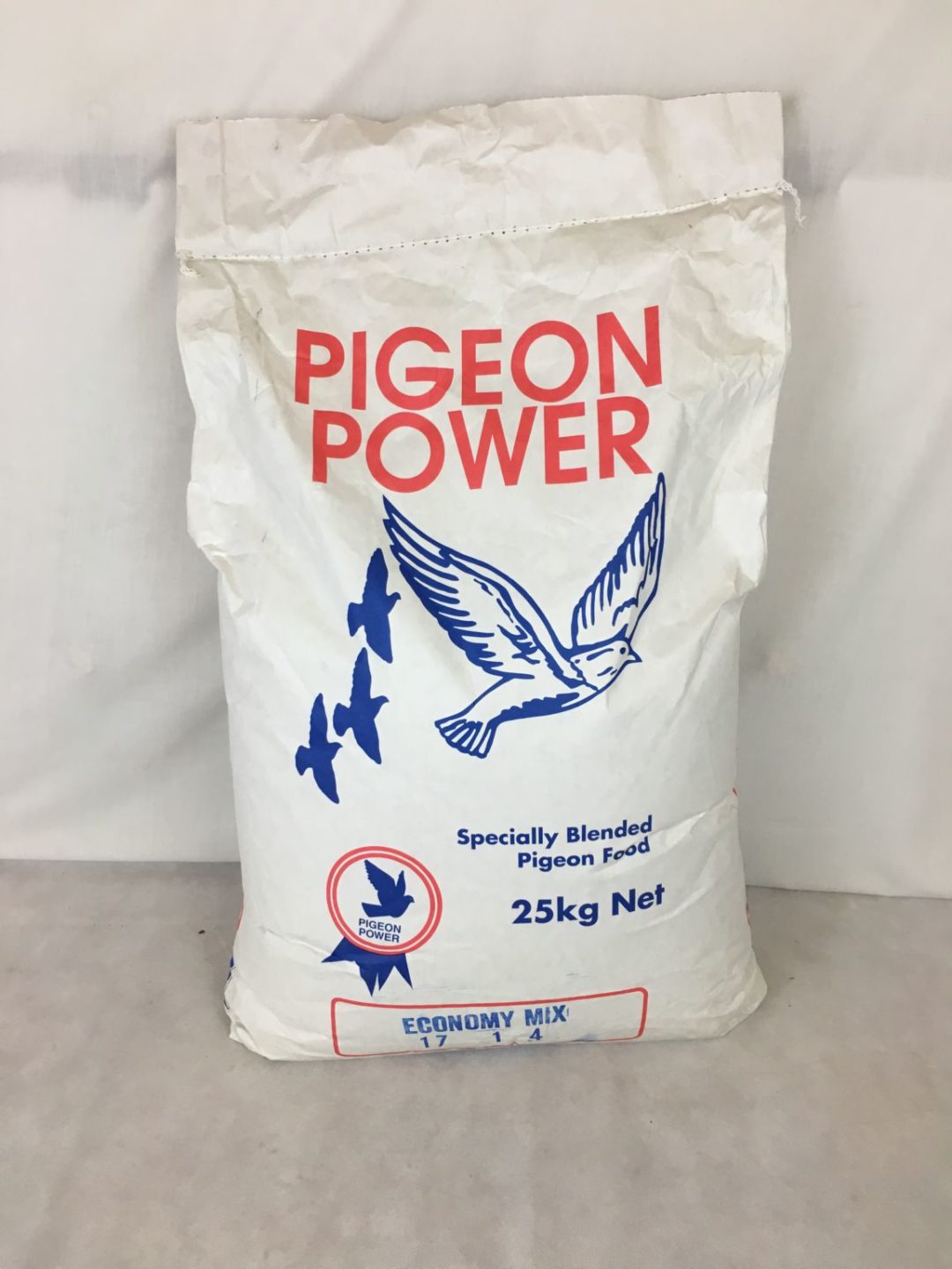 Pigeon Power Economy Mix 25KG - Country Lifestyle